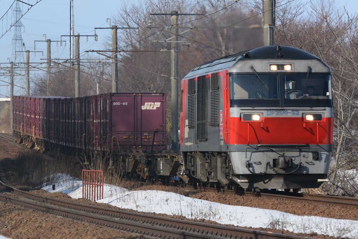 DF200形 五稜郭A236仕業に118号機が充当（2025/11/06） – 4号車の5号車寄り