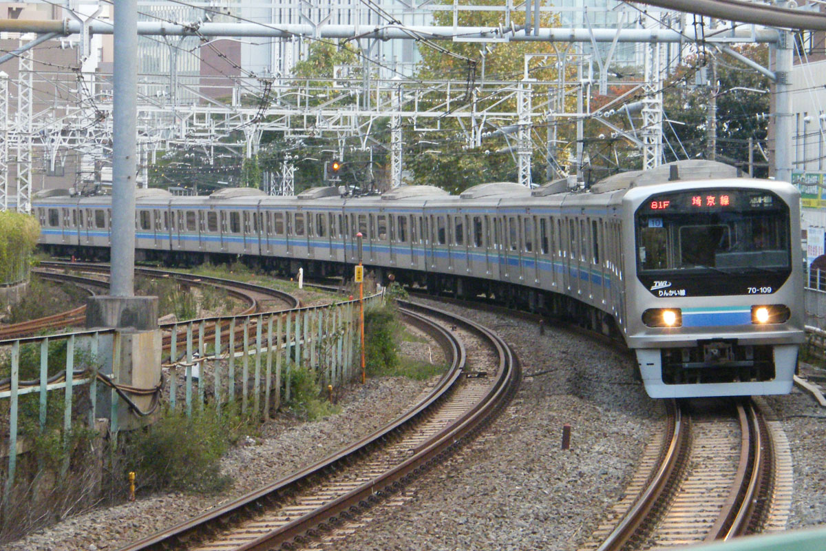 りんかい線71-000形導入と70-000形の動き – 4号車の5号車寄り
