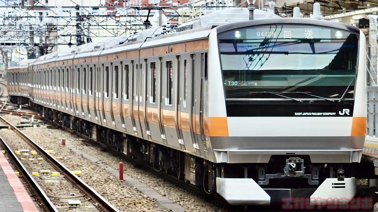 E233系トタT30編成 長野出場（2023/03/27） – 4号車の5号車寄り