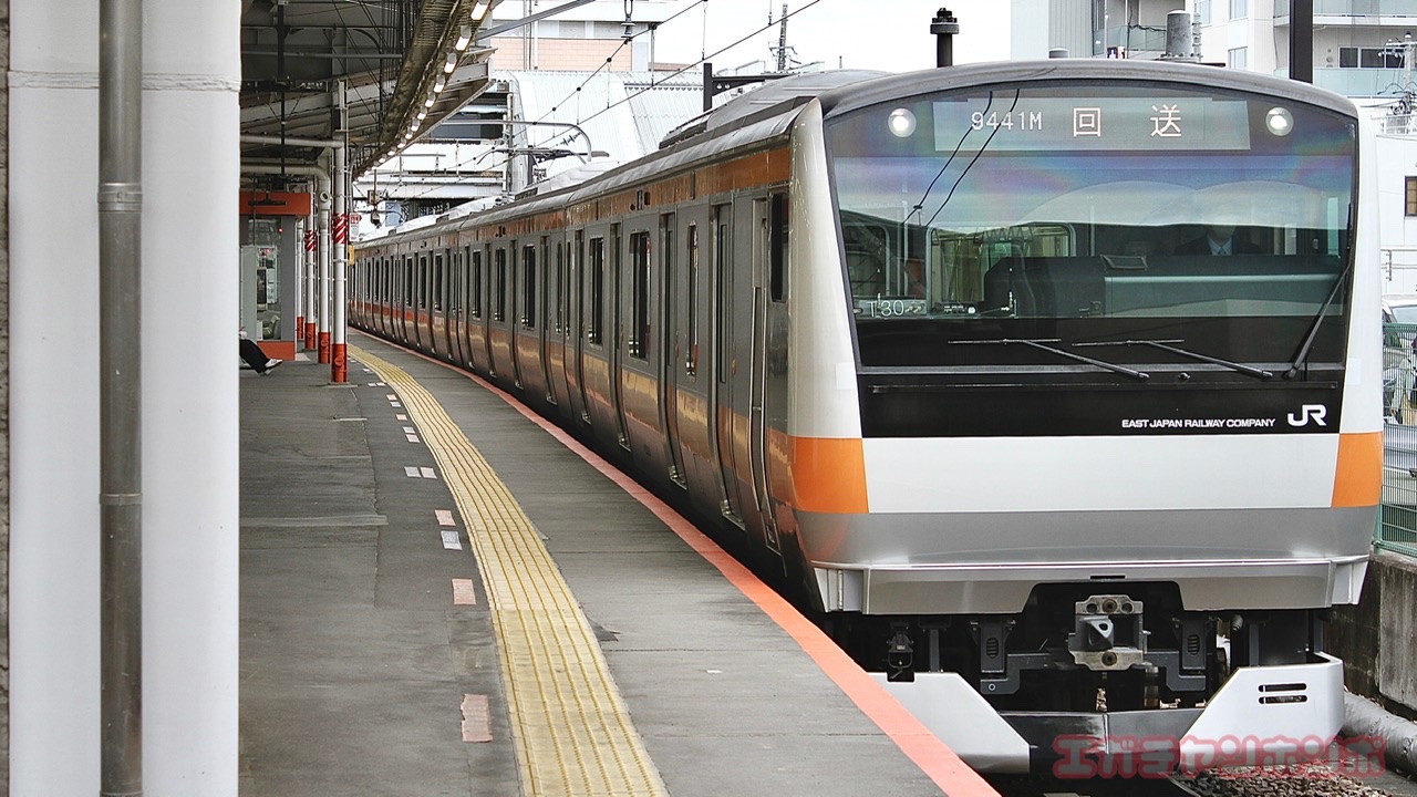 E233系トタT30編成 長野出場（2023/03/27） – 4号車の5号車寄り