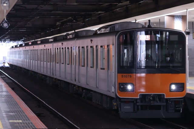 東武50000系50070型51076F 南栗橋出場（2024/01/17） – 4号車の5号車寄り